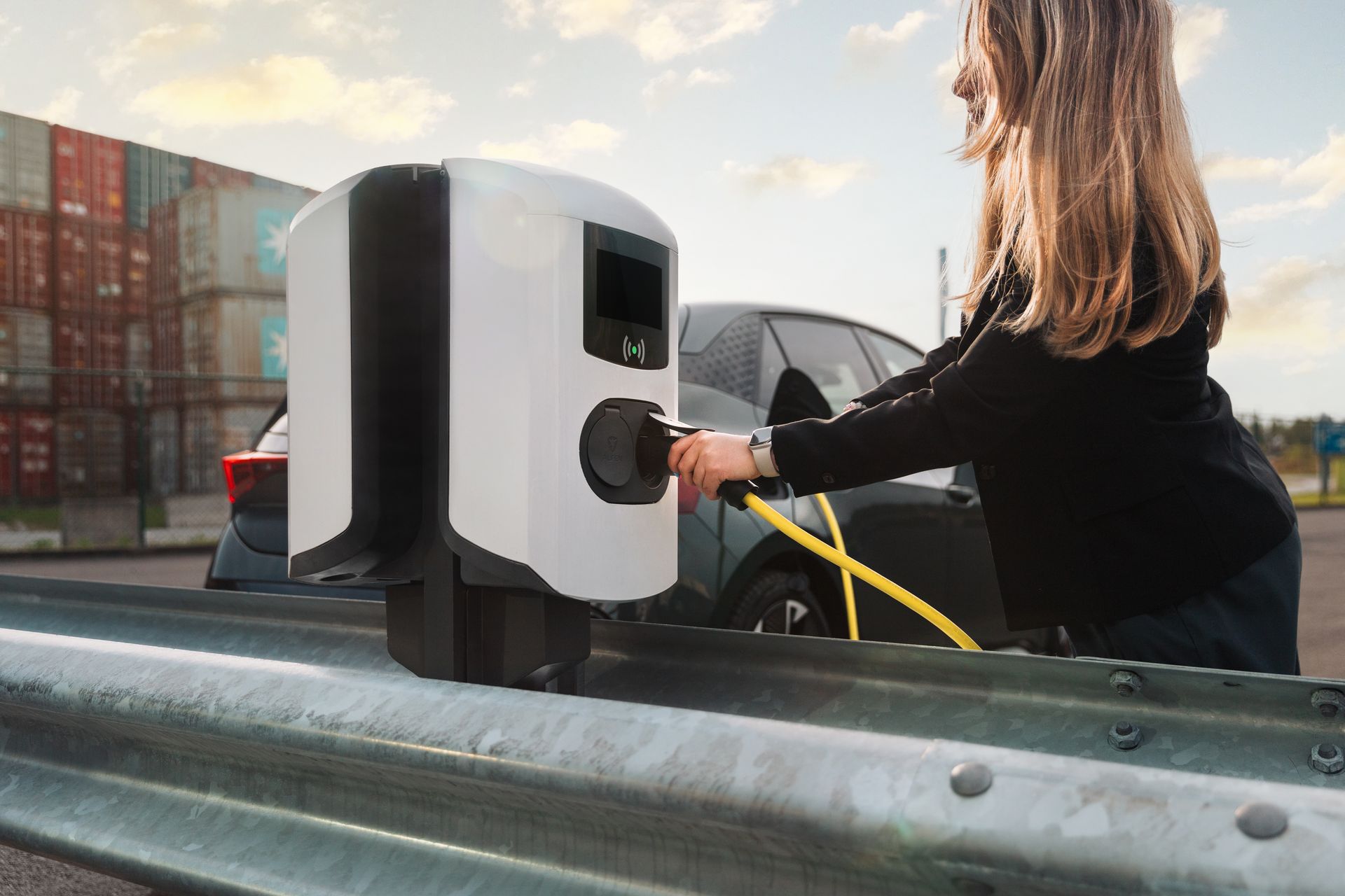 Alfen Double Pro-line – Borne de recharge double 22 kW | D’Ieteren E